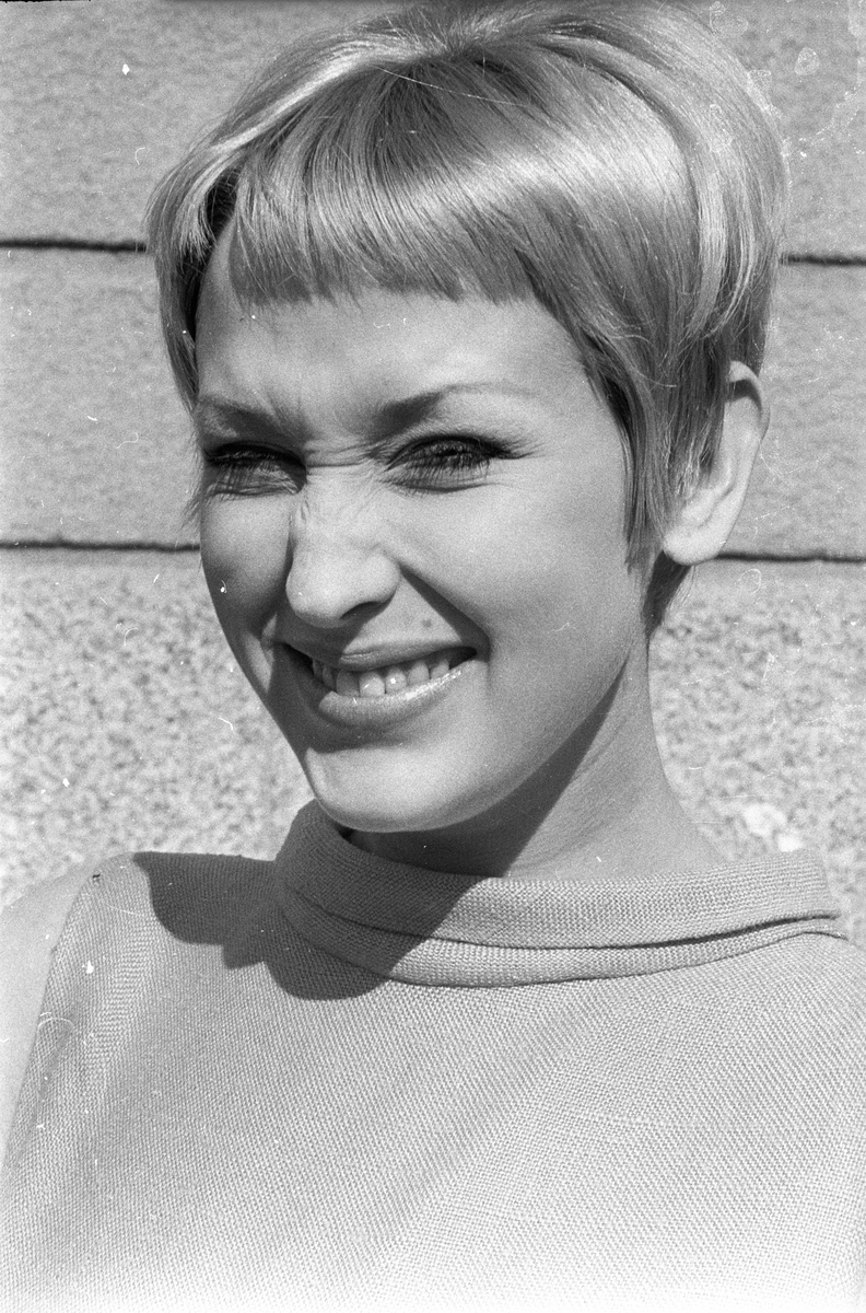 Cecilia Stam, Uppsala april 1967 - Upplandsmuseet / DigitaltMuseum