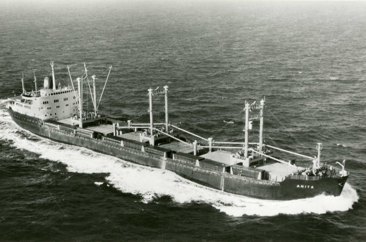 M/S Anita (ex. Belline) (b.1966, Tangen Verft A/S / Nylands Verksted ...