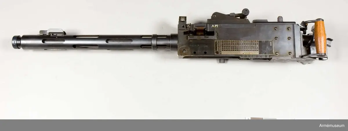 Kulspruta m/1942 - Armémuseum / DigitaltMuseum