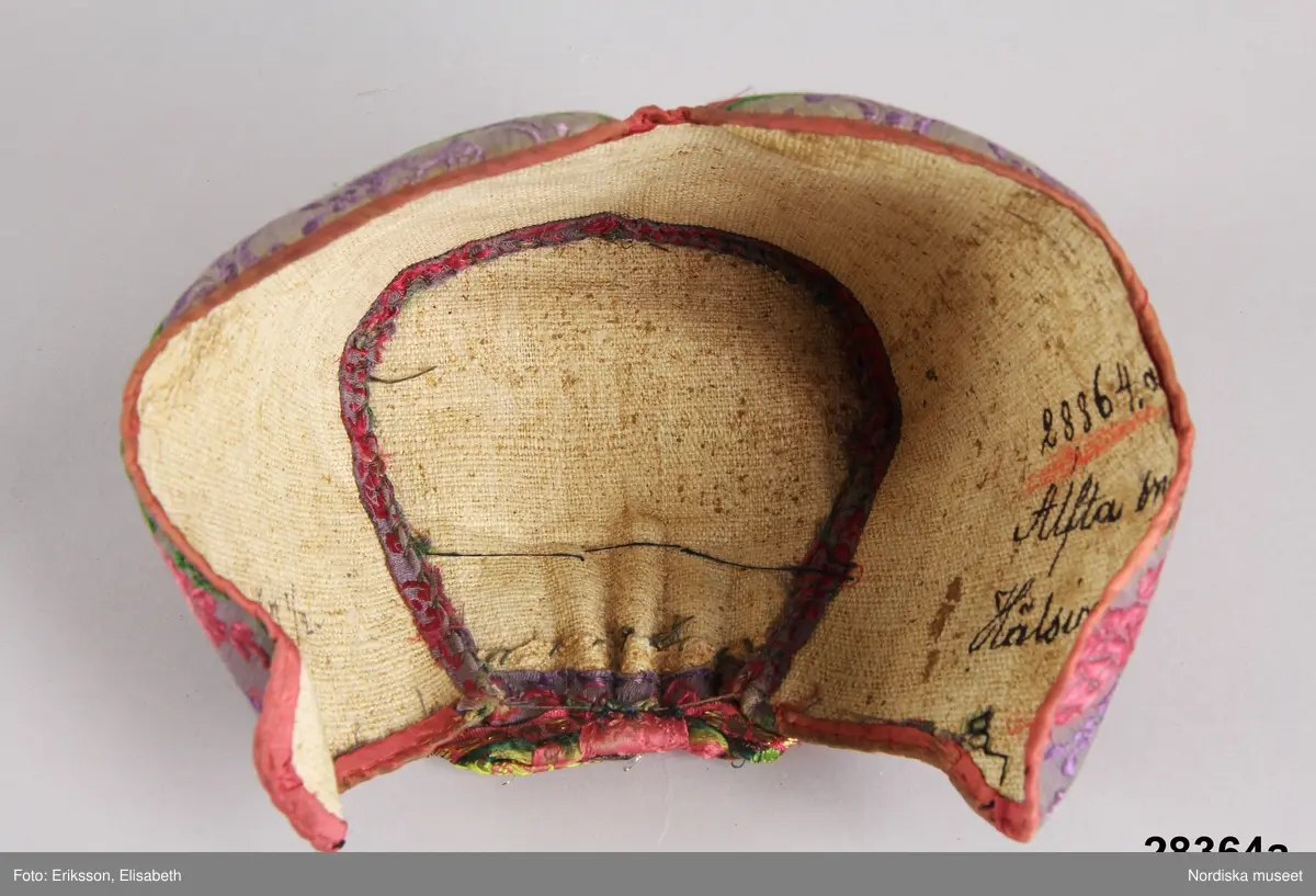 Nattmössa - Nordiska museet / DigitaltMuseum