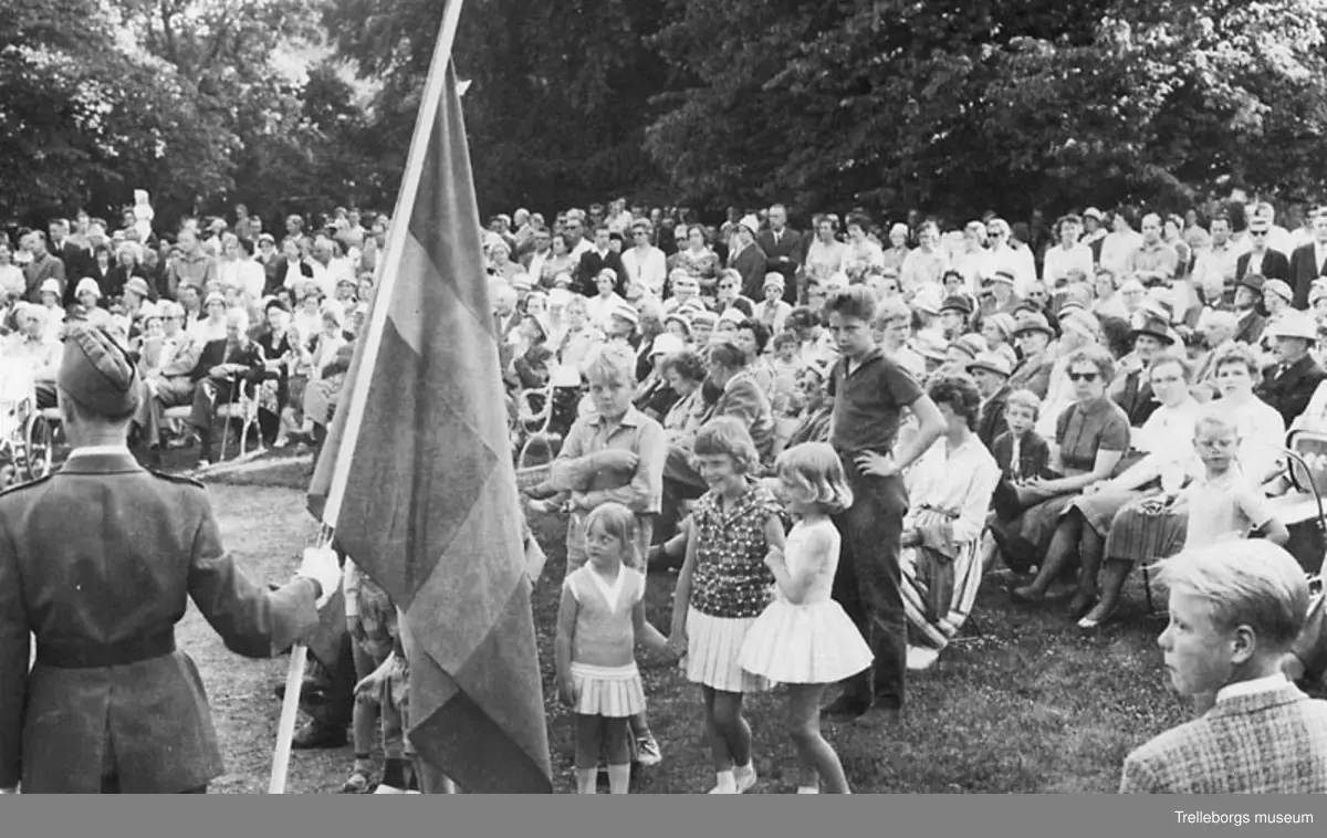 Svenska flaggans dag. - Trelleborgs museum / DigitaltMuseum