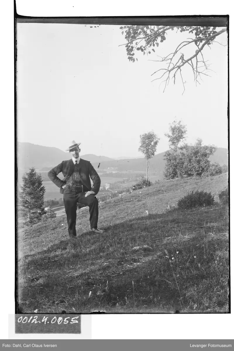 Fredrik Dahl, fotografen yngre bror. - Levanger Fotomuseum / DigitaltMuseum