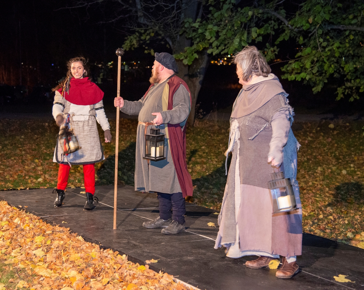 Teaterforestillingen" En Hamarkrønike" i 2021. Dette er historien om ...