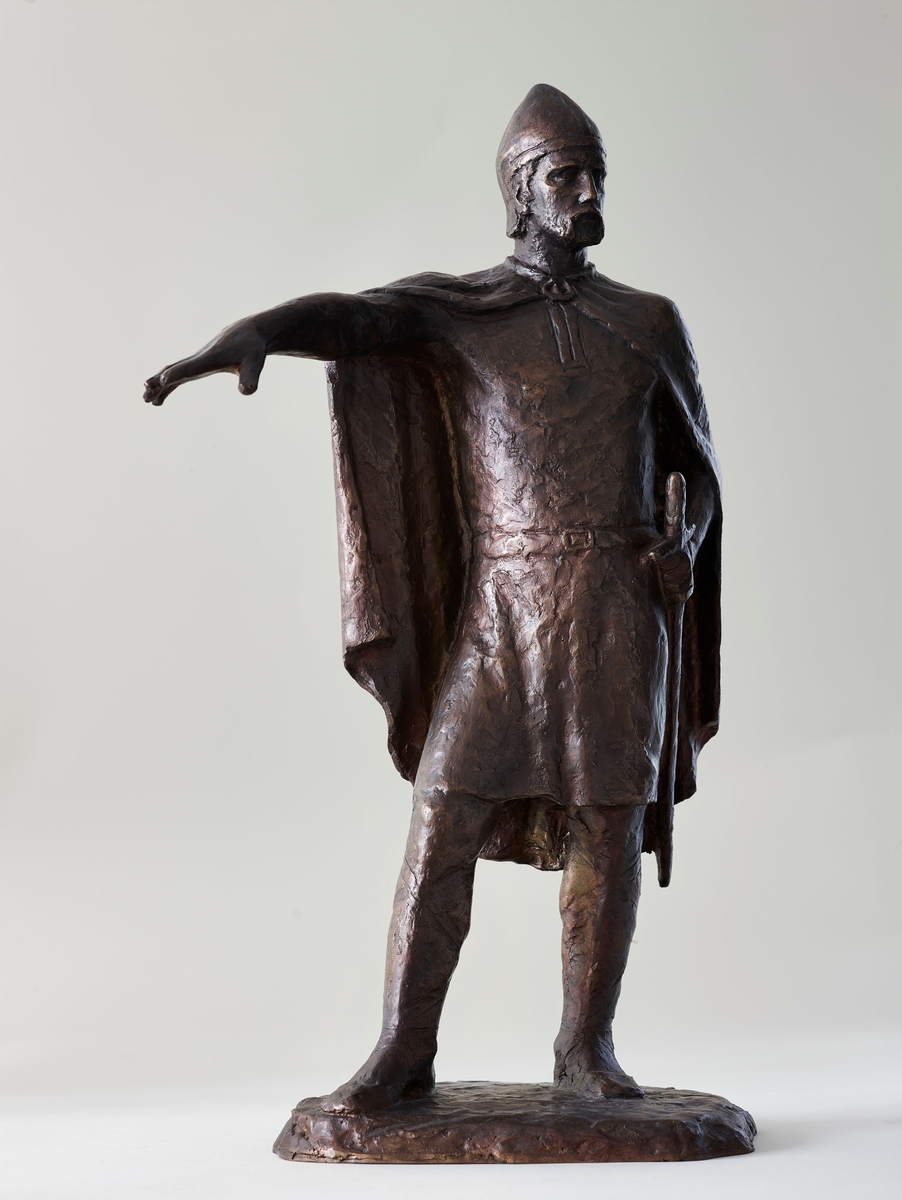 Olav Tryggvason [Statuett] - Anders Svor-museet / DigitaltMuseum