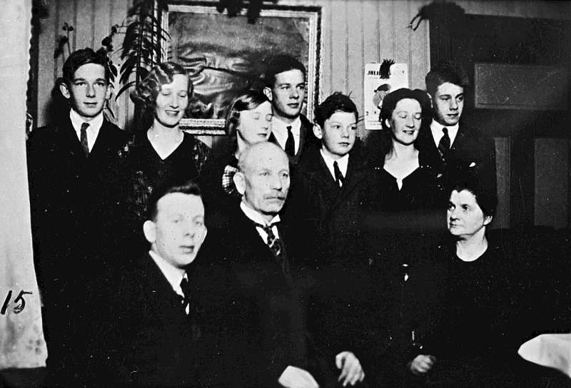 Familien Jette og Hans Ebert Reinholdtsen, Skutvik, Malangen - Midt ...