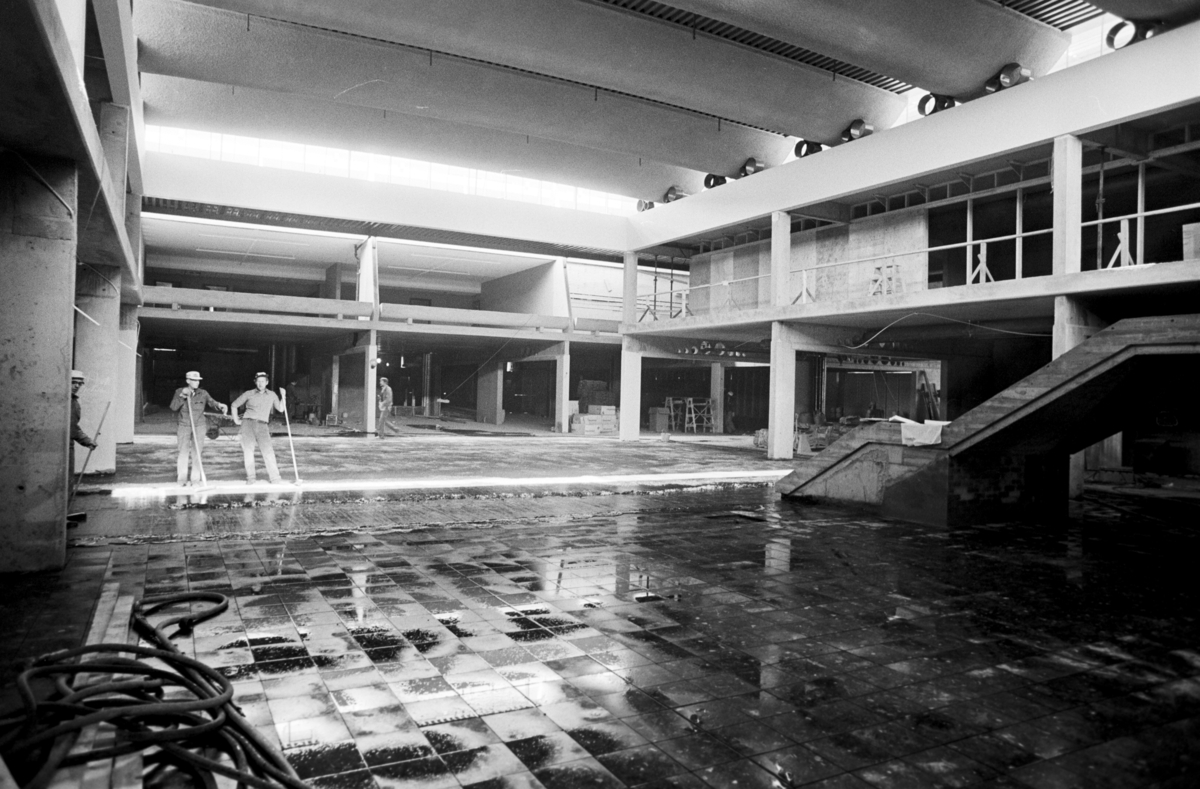 Selvaag bygg A/S. Stovner senter - DEXTRA Photo / DigitaltMuseum