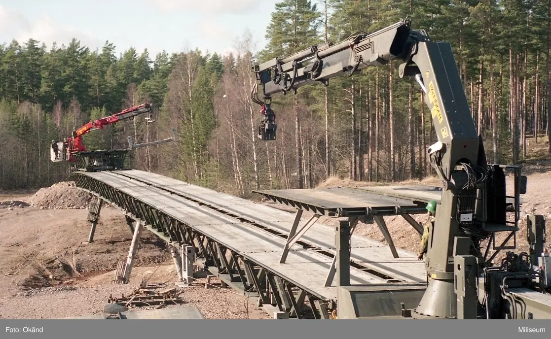 Byggnation av Krigsbro 6 (KB 6). - Miliseum / DigitaltMuseum