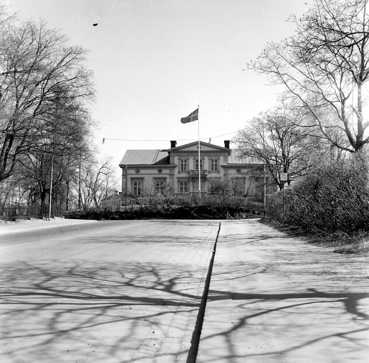 "Nybo" uppfört 1873-74 av apotekaren Johan Vincent Liedberg som bodde ...