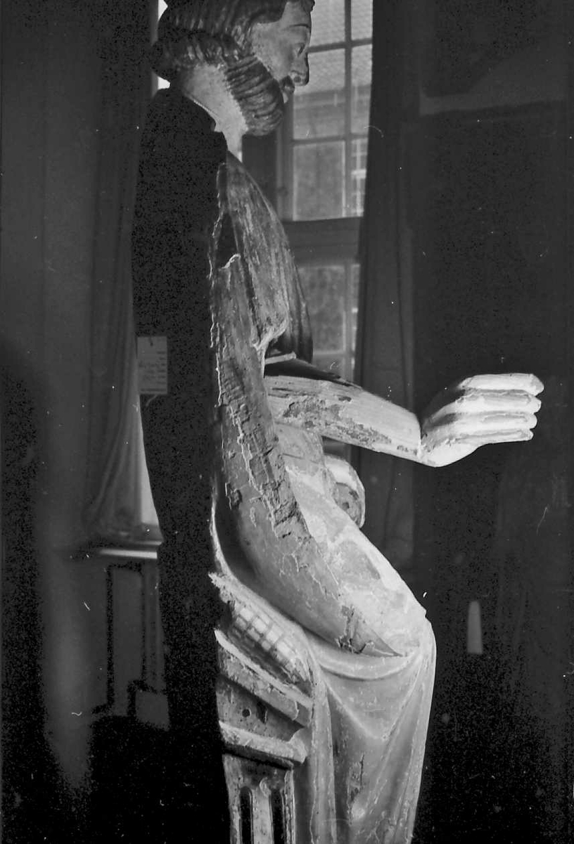 Museum, St. Olav statue. - Anno Musea i Nord-Østerdalen / DigitaltMuseum