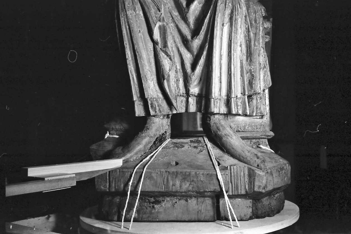 Museum, St. Olav statue. - Anno Musea i Nord-Østerdalen / DigitaltMuseum