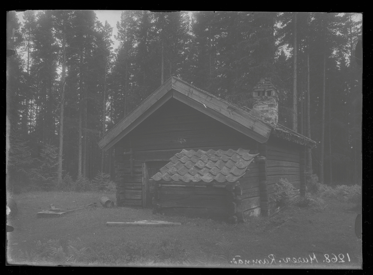 Smedja på gården Muren, Ramnäs. - Västmanlands läns museum / DigitaltMuseum