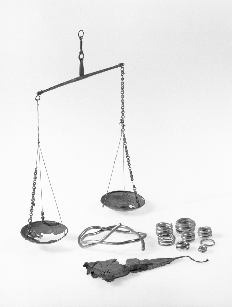 Arkeologiske gjenstandsfoto - Universitetsmuseet i Bergen, Fotobasen ...