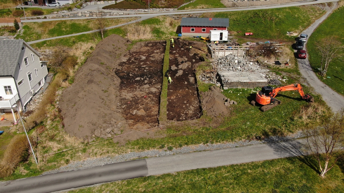 Indre Leine gnr.26, Fossile dyrkningslag fra bronsealder og jernalder ...