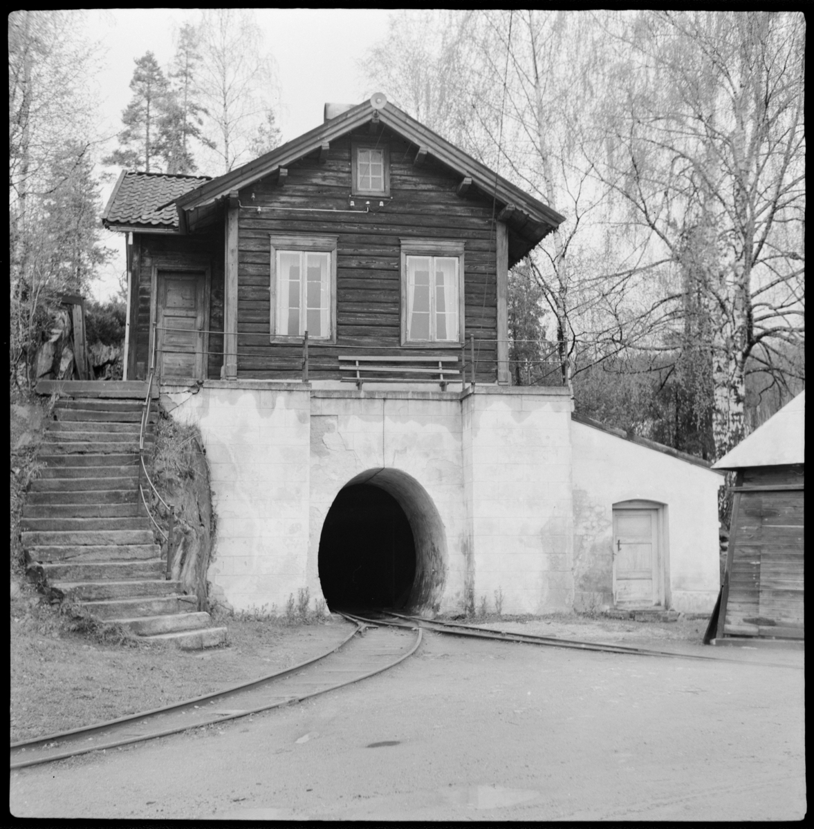 Inngangen for gruvetoget til Christian 7. stoll i Saggrenda ved Kongens ...