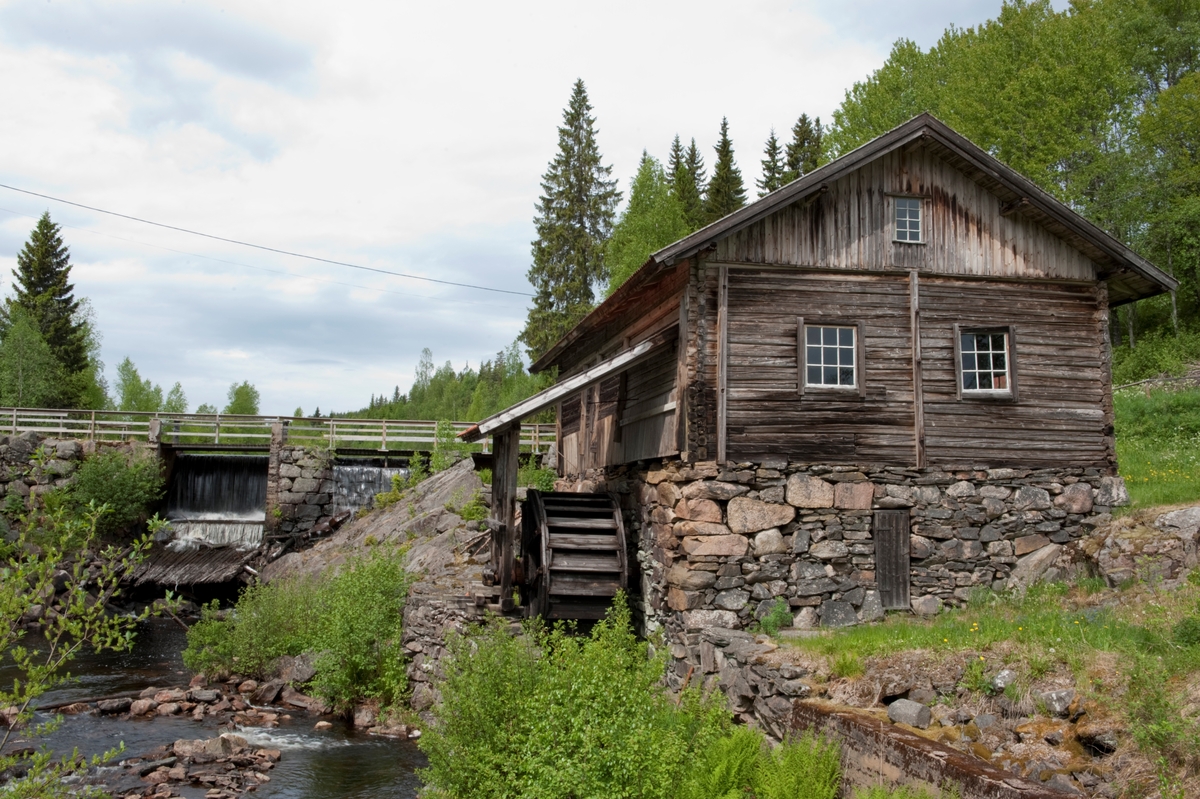 Kvarnen, Röjdåfors. Sommaren 2010. - Värmlands Museum / DigitaltMuseum