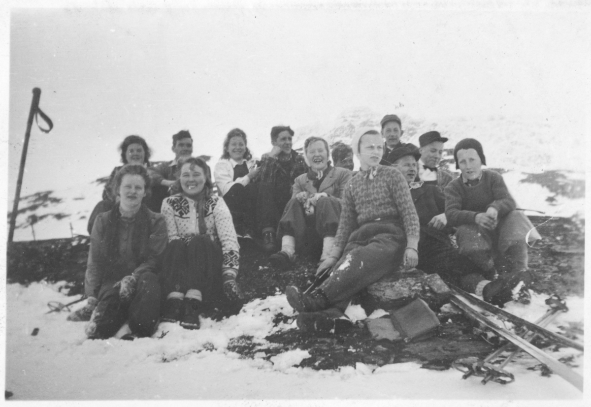 Skitur i Mauken i Målselv - Midt-Troms Museum / DigitaltMuseum