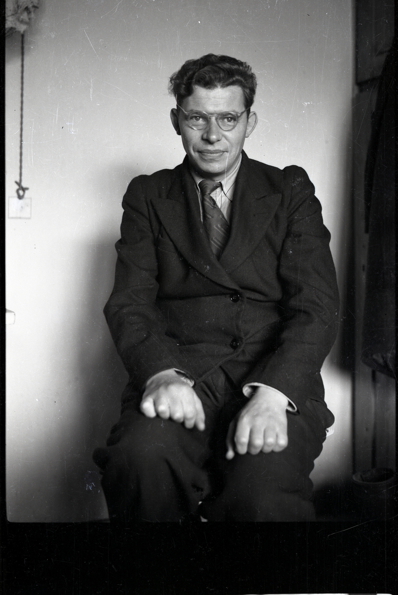 Bilde etter Abram I Gilbo, som var i Pyramiden i 1946-1948(oppbygging ...