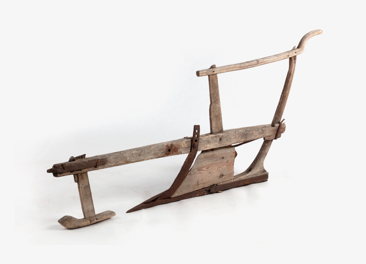 Plog - Dalarnas museum / DigitaltMuseum