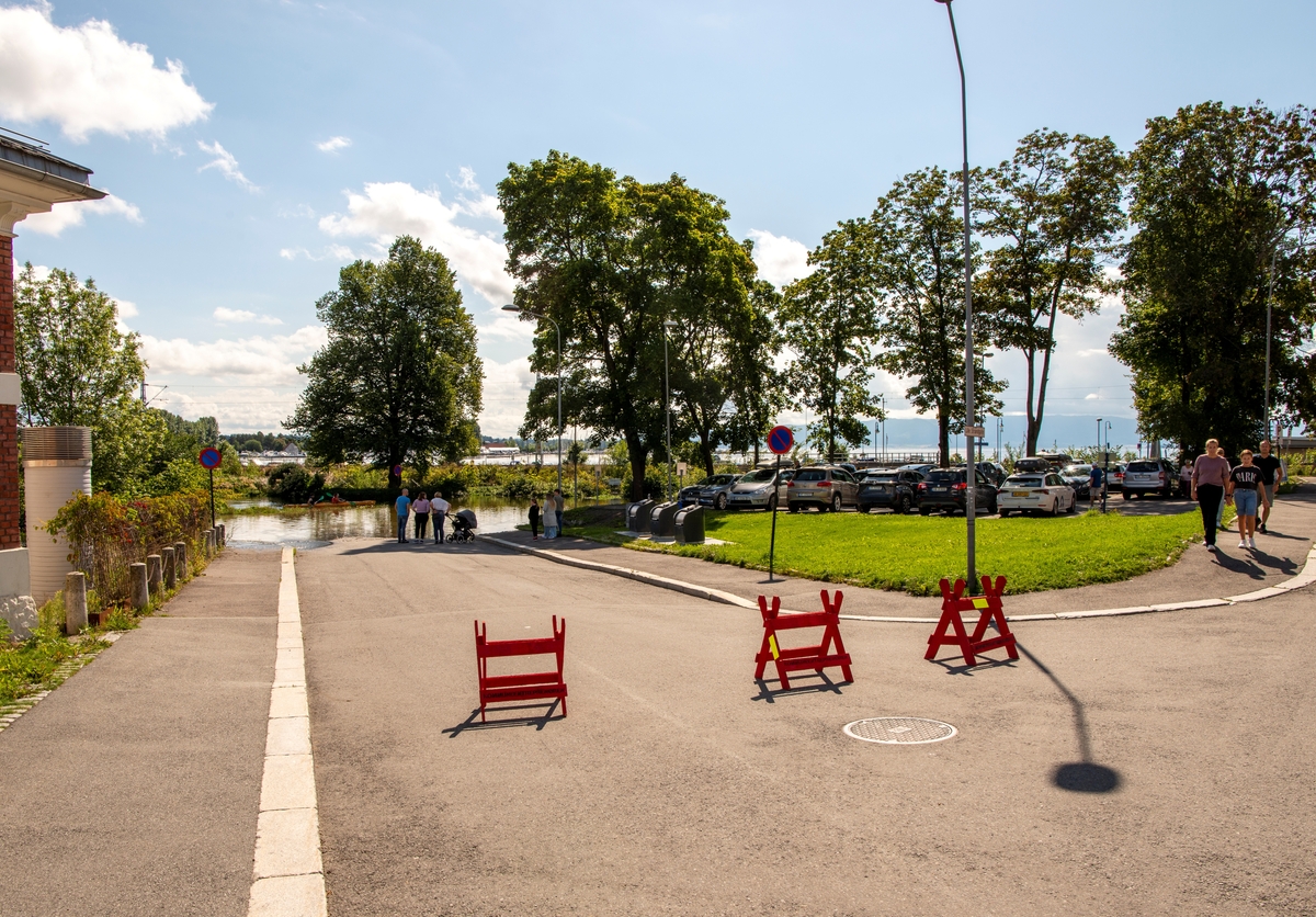 Flom i Mjøsa sommeren 2023. Mjøsflom. Flom 2023. Hamar sentrum ...