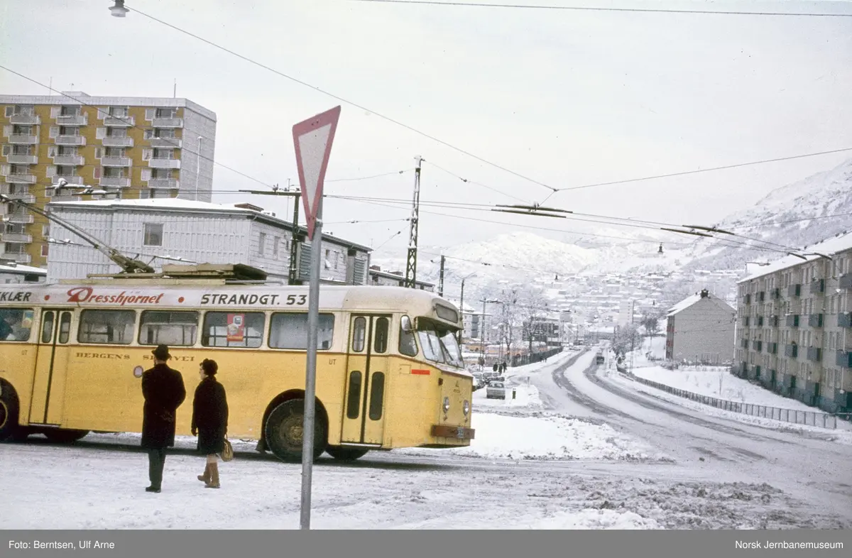 Trolleybuss tilhørende Bergen Sporvei - Norsk Jernbanemuseum ...