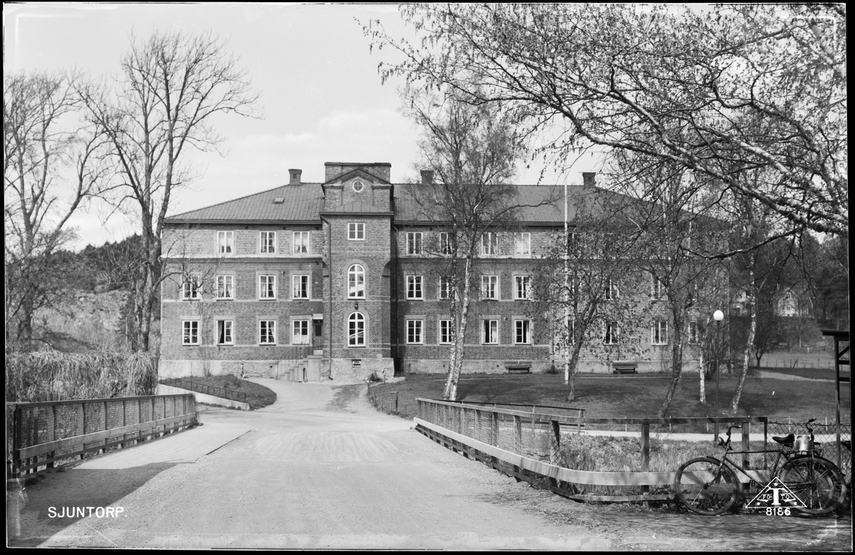 Trollhättan. Sjuntorp - Vänersborgs museum / DigitaltMuseum