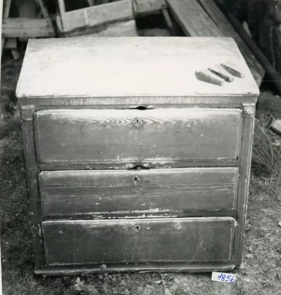 Kommode - Lands Museum / DigitaltMuseum