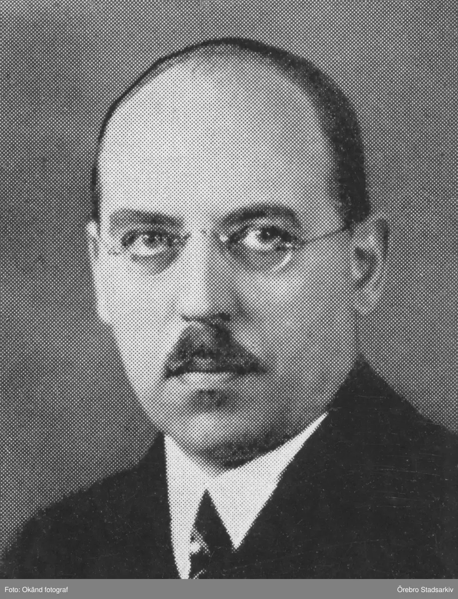 Porträtt på Ingenjör Nils Malmquist - Örebro Stadsarkiv / DigitaltMuseum