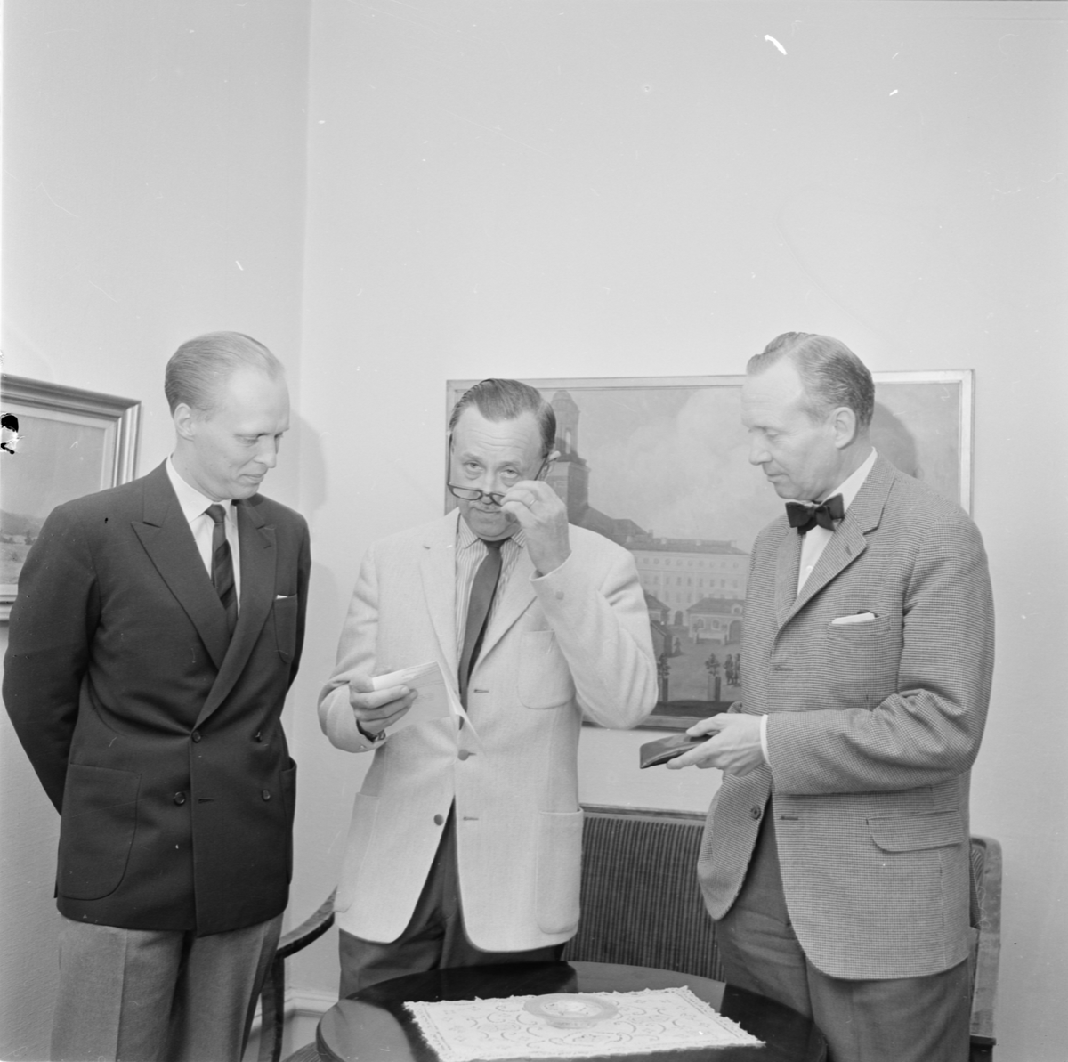 "Undersökning avslöjar möblernas Lortsverige", Uppsala 1963 ...