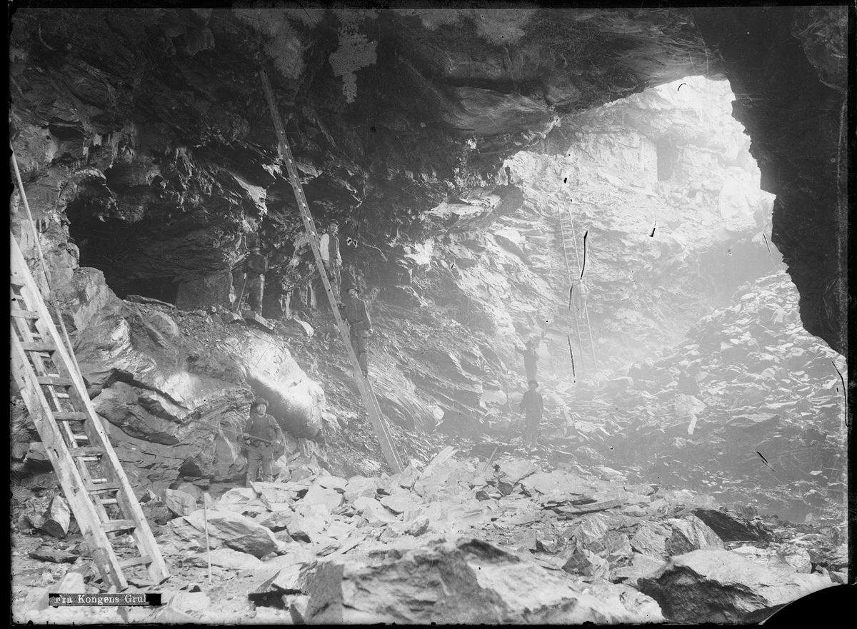 Dagskjæring ved Kongens gruve. - Rørosmuseet / DigitaltMuseum