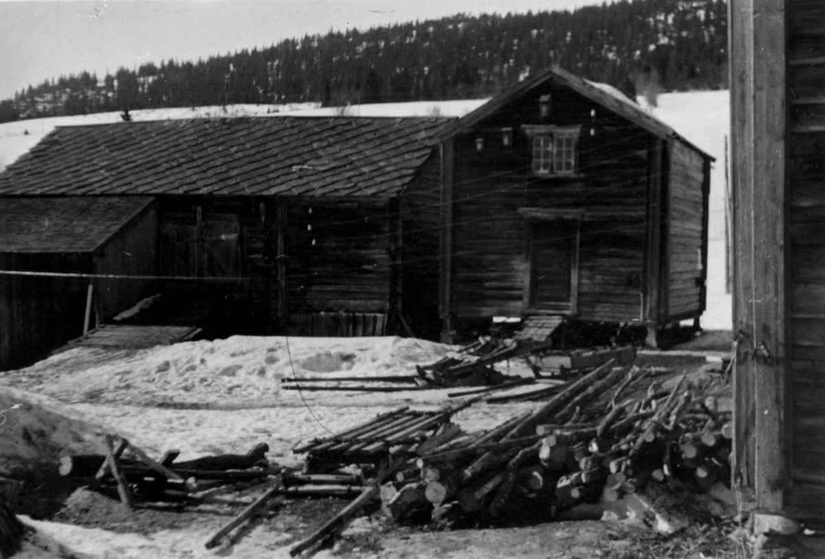 Restad, Innstuen - Norsk Folkemuseum / DigitaltMuseum