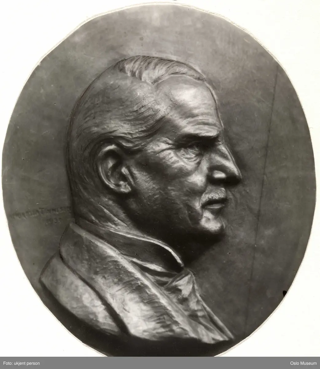 Relieff av Wollert Konow. - Oslo Museum / DigitaltMuseum