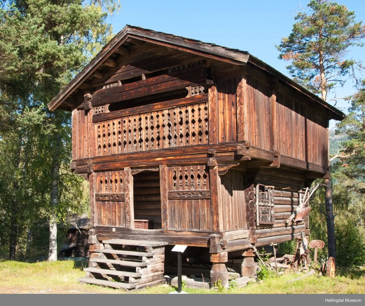 Stabbur fra Dokken i Nes - Hallingdal Museum / DigitaltMuseum