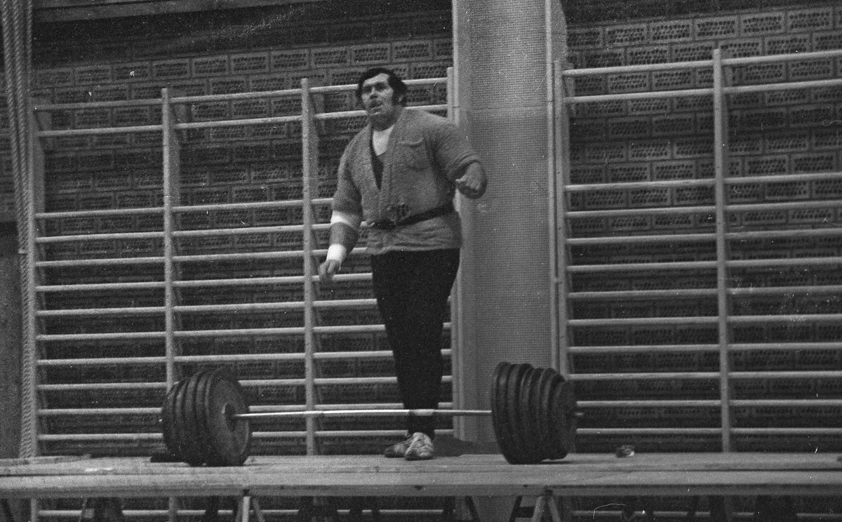 Torkel Ravndal i Haraldshallen - 1971 - Haugalandmuseet / DigitaltMuseum