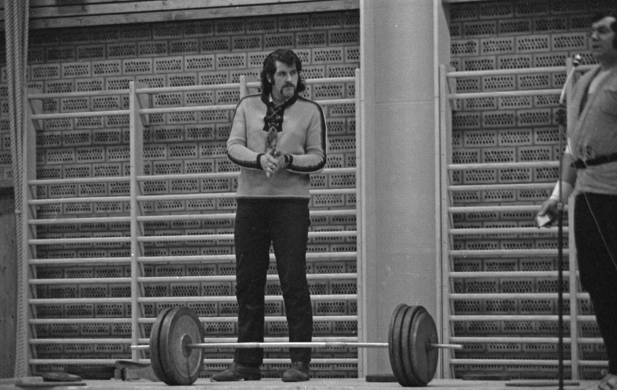 Torkel Ravndal i Haraldshallen - 1971 - Haugalandmuseet / DigitaltMuseum