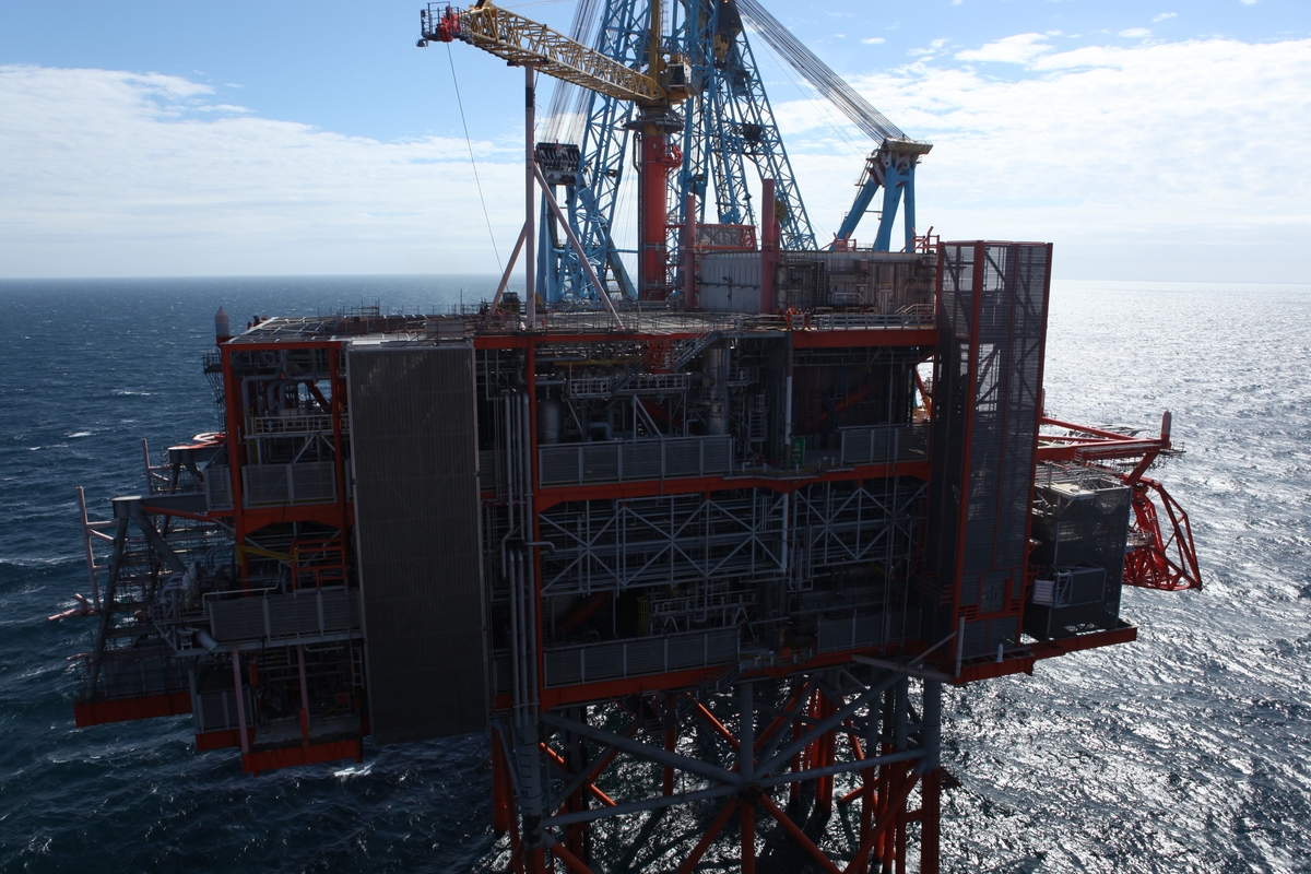 Valhall VRD, PH installation, heavy lift - Norsk Oljemuseum ...