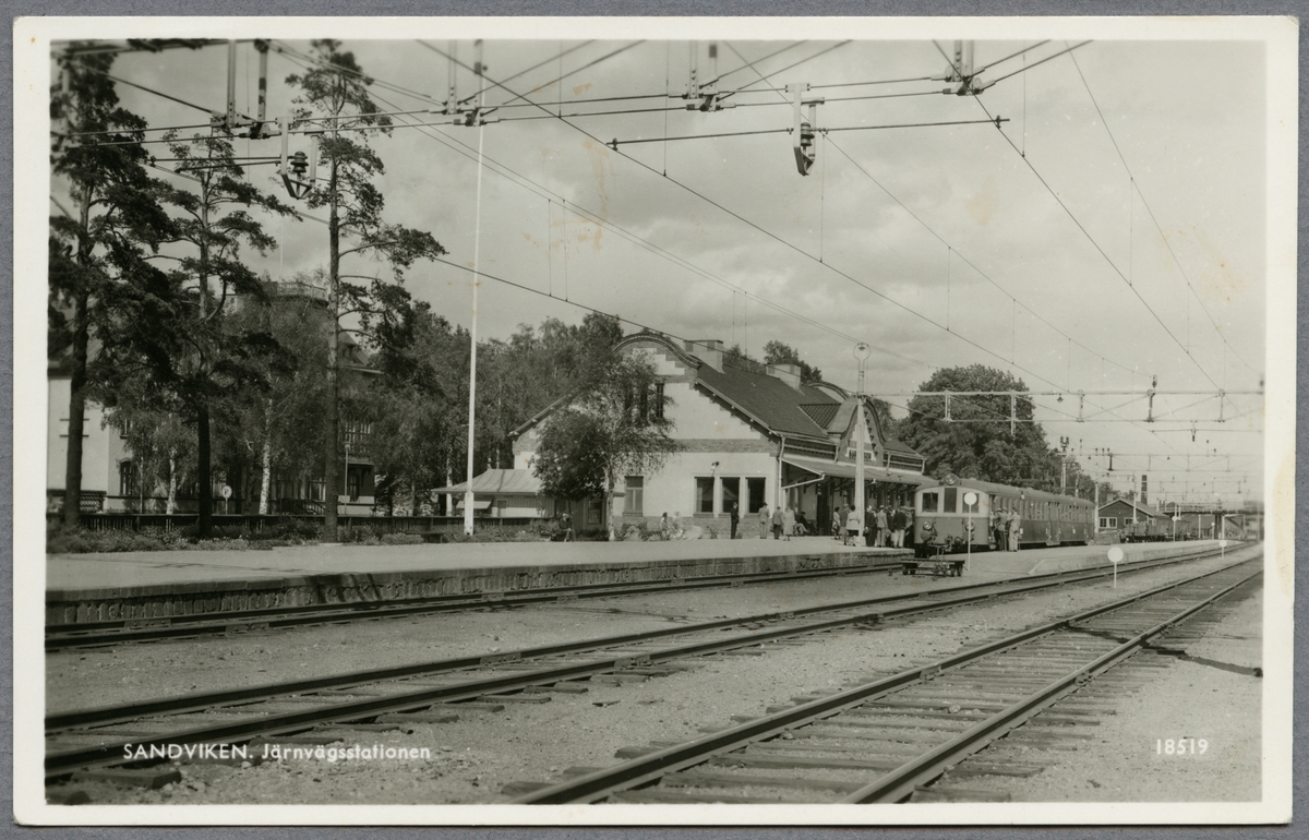 Stationen i Sandviken. - Järnvägsmuseet / DigitaltMuseum