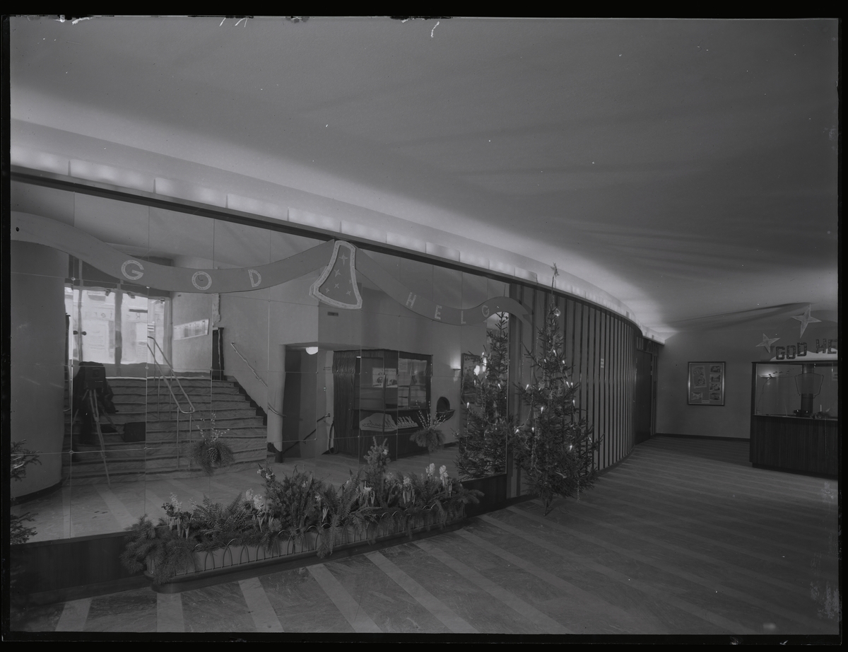 Biograf Saga, Västerås. - Västmanlands läns museum / DigitaltMuseum