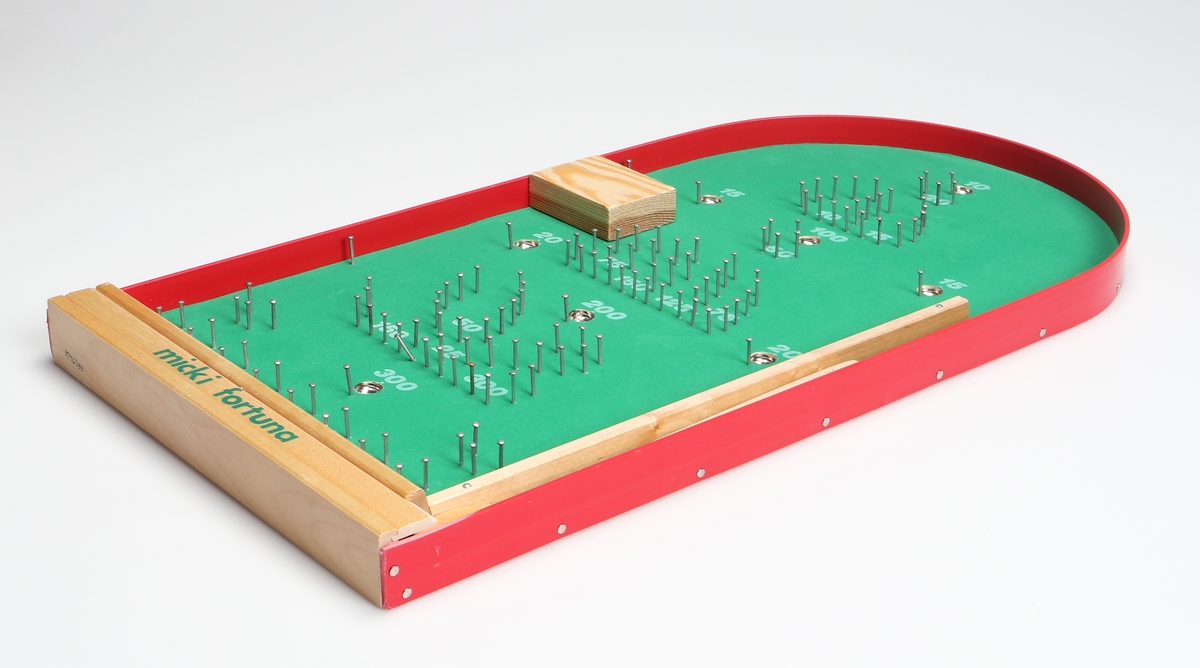 Spel - Kulturparken Småland / Smålands museum / DigitaltMuseum