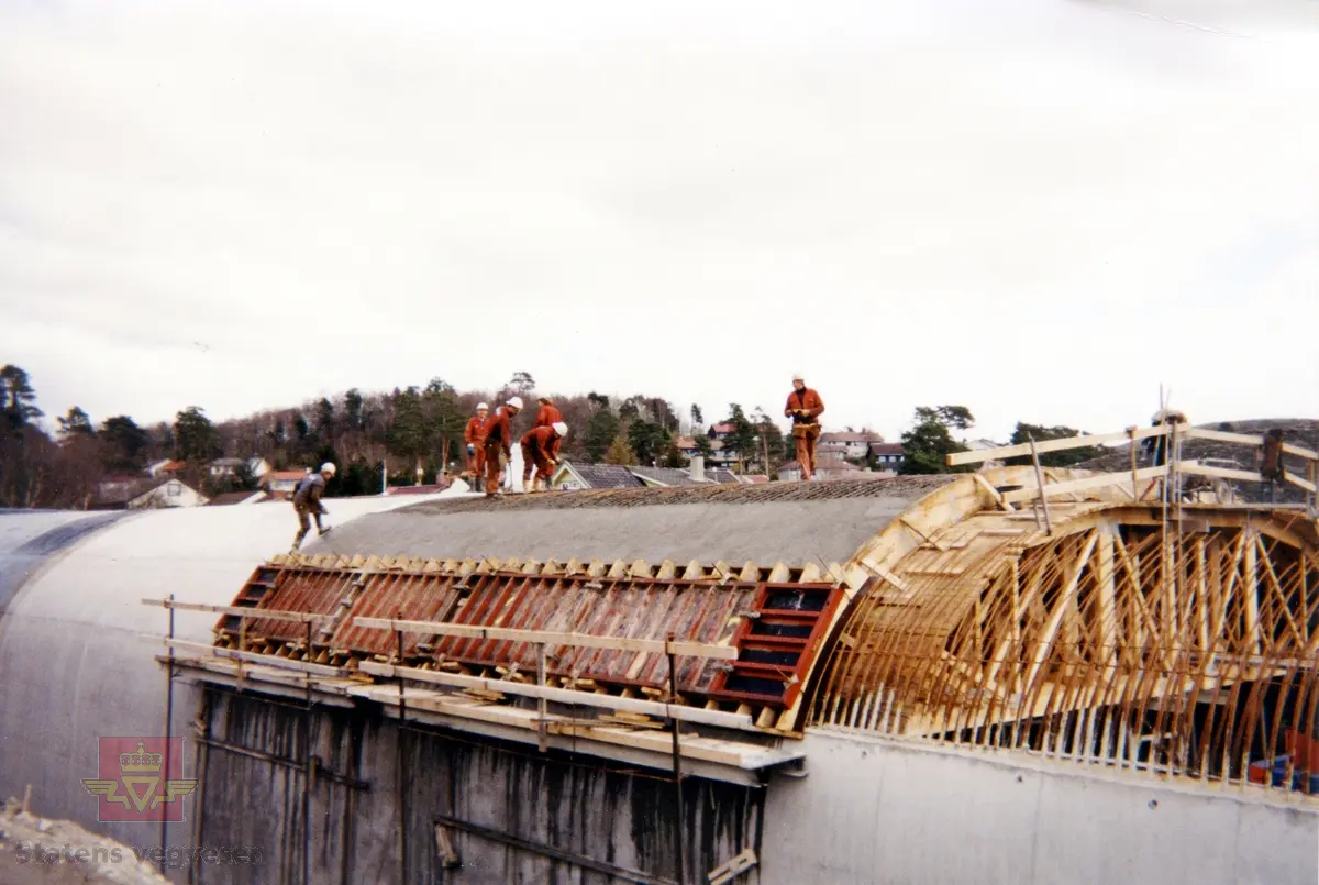 Bygging av Austråttunnelen (kulvert) ca. 480 meter lang - Norsk ...