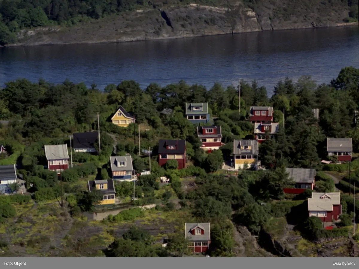 Bleikøya, med Hovedøya i bakgrunnen (Flyfoto) - Oslo byarkiv ...
