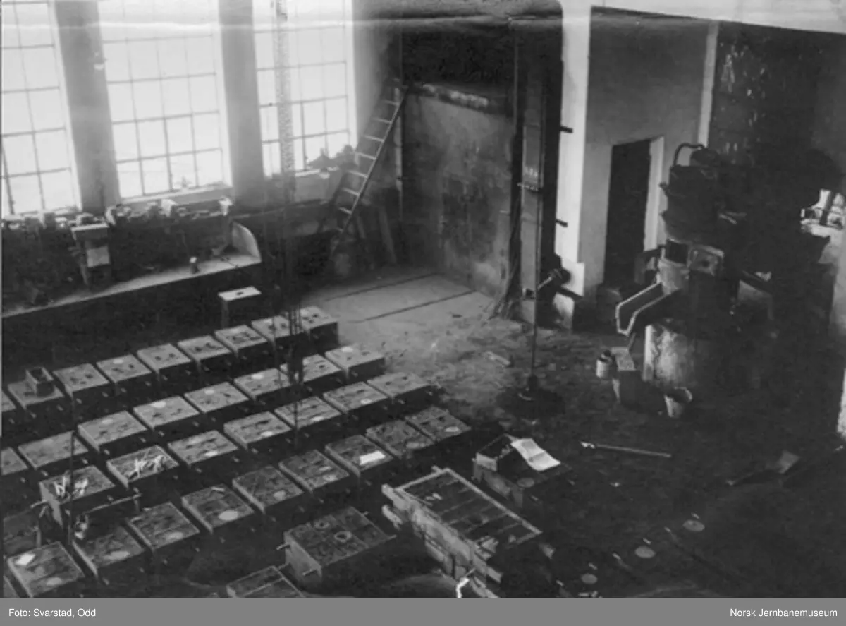 Interiørbilde fra verkstedet Marienborg - Norsk Jernbanemuseum ...