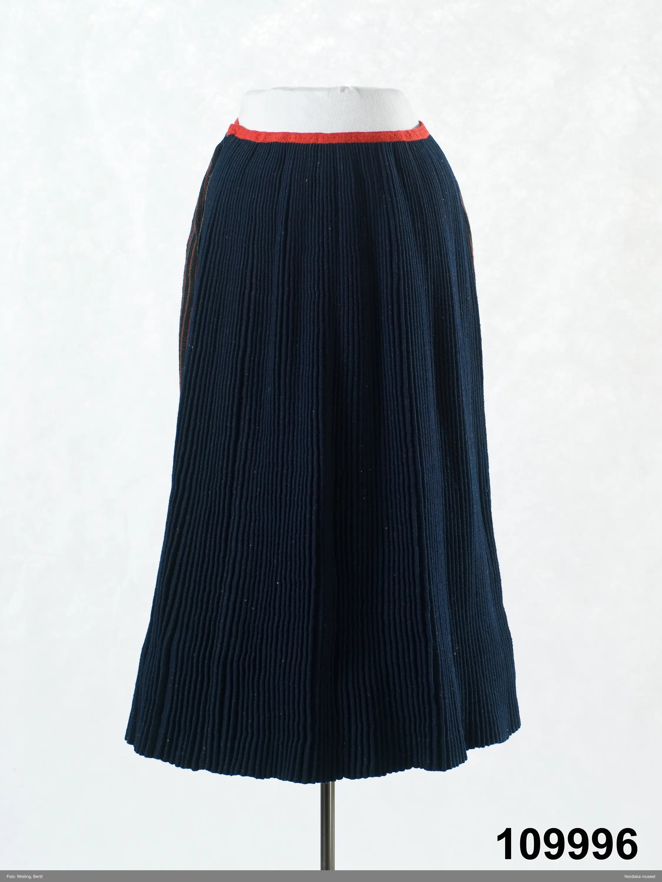 Kjol - Nordiska museet / DigitaltMuseum