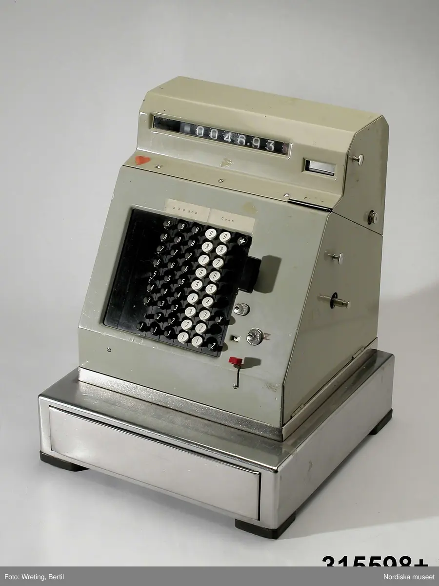 Kassaapparat - Nordiska museet / DigitaltMuseum