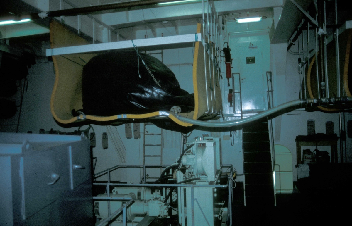 Gassbag for helium gjenvinning "Seaway Condor" Ca. 1985 - Norsk ...