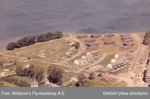 Flyfoto fra Jeløy, Moss. Til venstre i bildet Refsnes gods. - Østfold ...