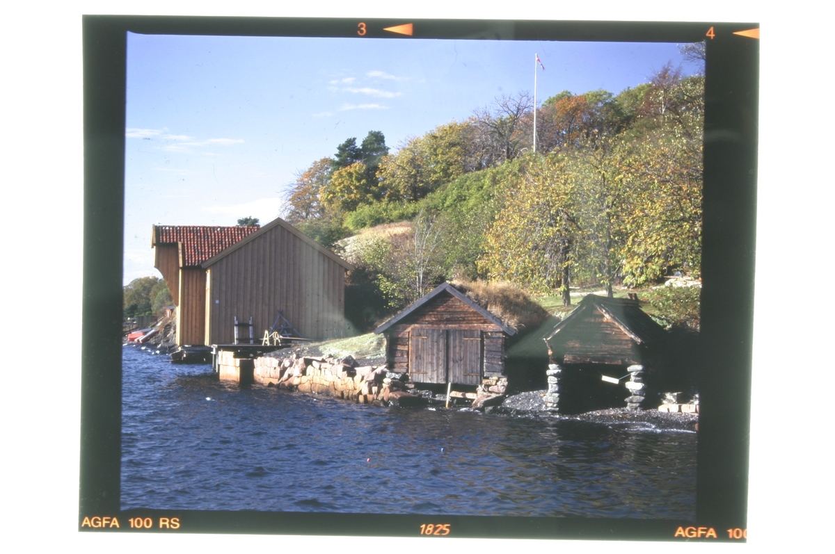 Naust fra Utne i Hardanger - Norsk Maritimt Museum / DigitaltMuseum