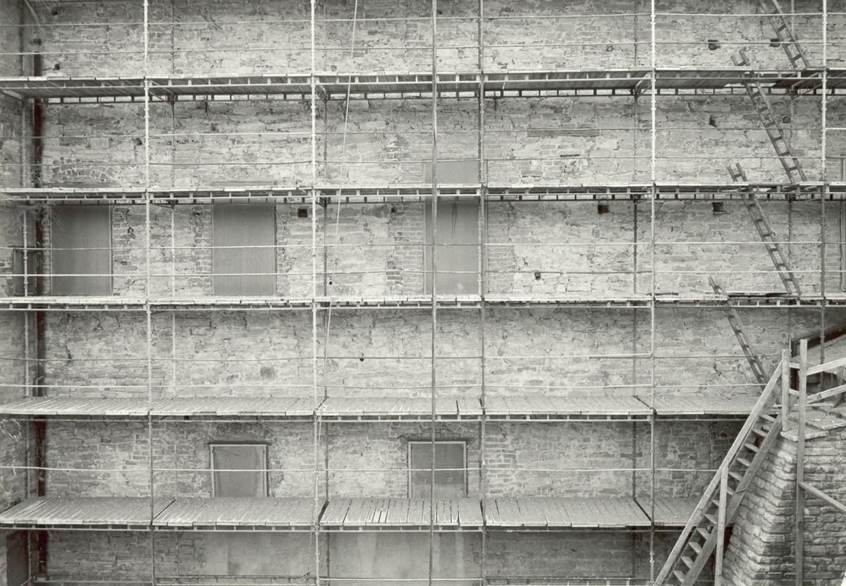 Foto från vallens inre kant på Kalmar slott. - Kalmar läns museum ...