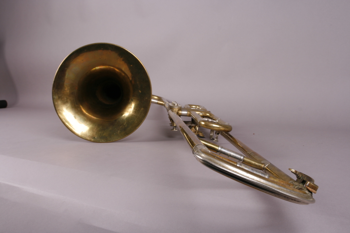 Trombone - Ringve Musikkmuseum / DigitaltMuseum