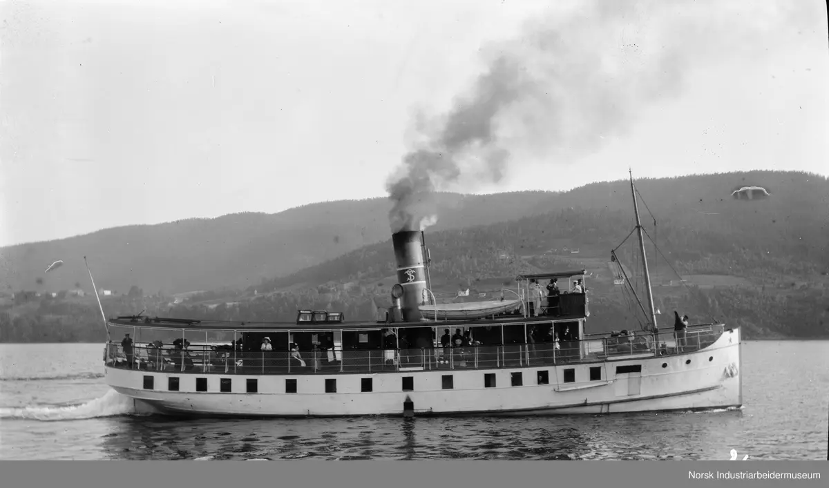 Tinfos samlingen - Norsk Industriarbeidermuseum / DigitaltMuseum