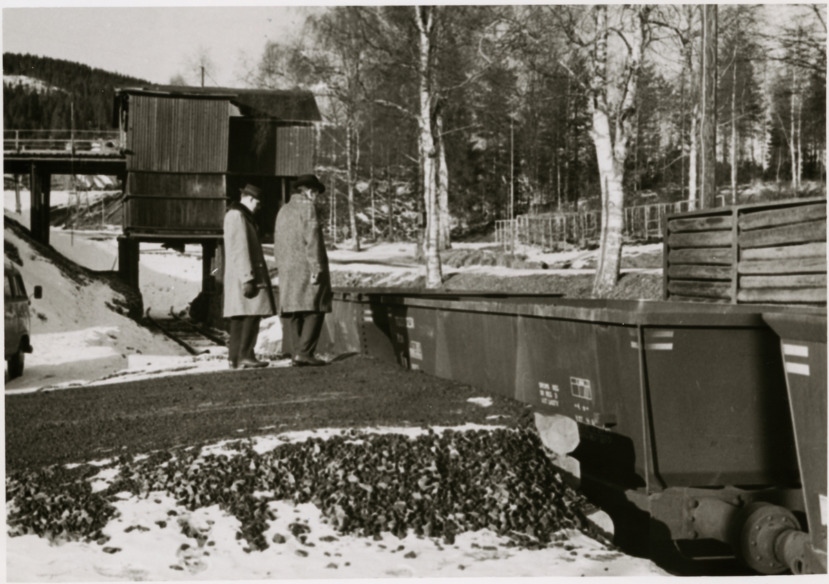 Lastplats vid Idkerberget 1964. - Järnvägsmuseet / DigitaltMuseum